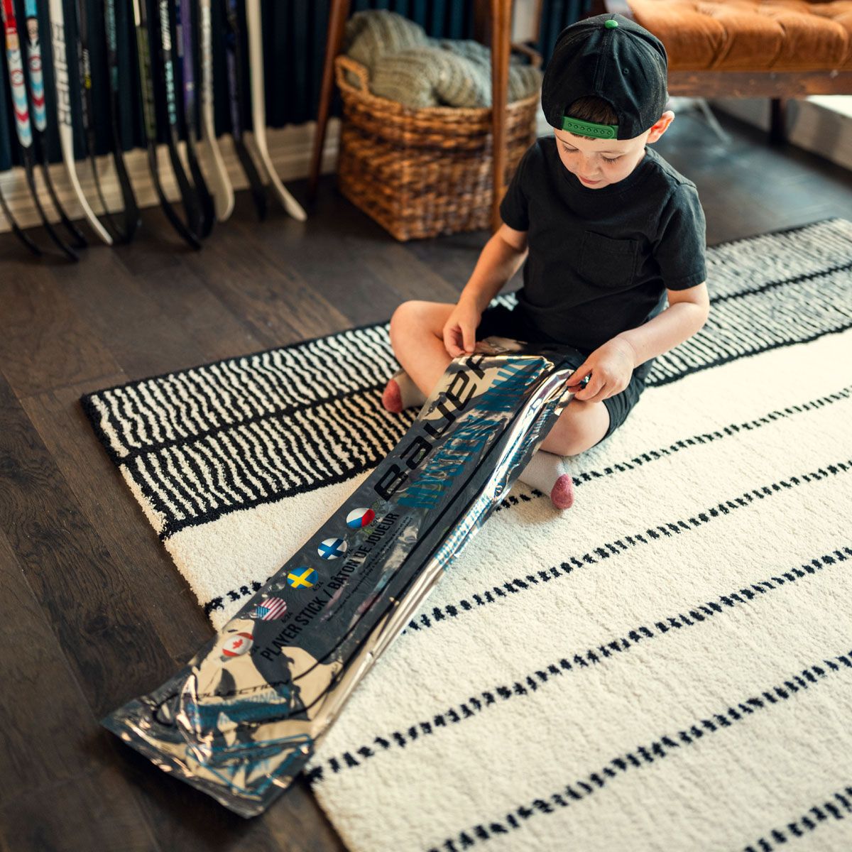 Bauer Mystery Minis Player Sticks - Select Country Release
